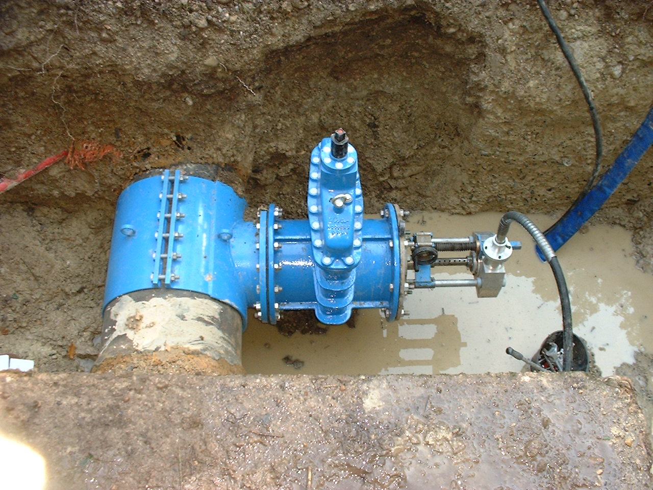 Piquage en charge sur réseau d'eau - Ste ORTINO Lyon, Pusignan, 69